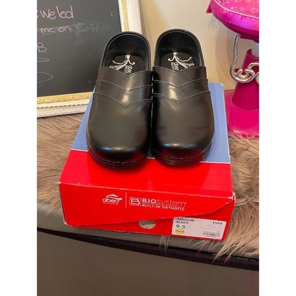 Abeo | Shoes | Womens Abeo Bio System Clogs | Poshmark